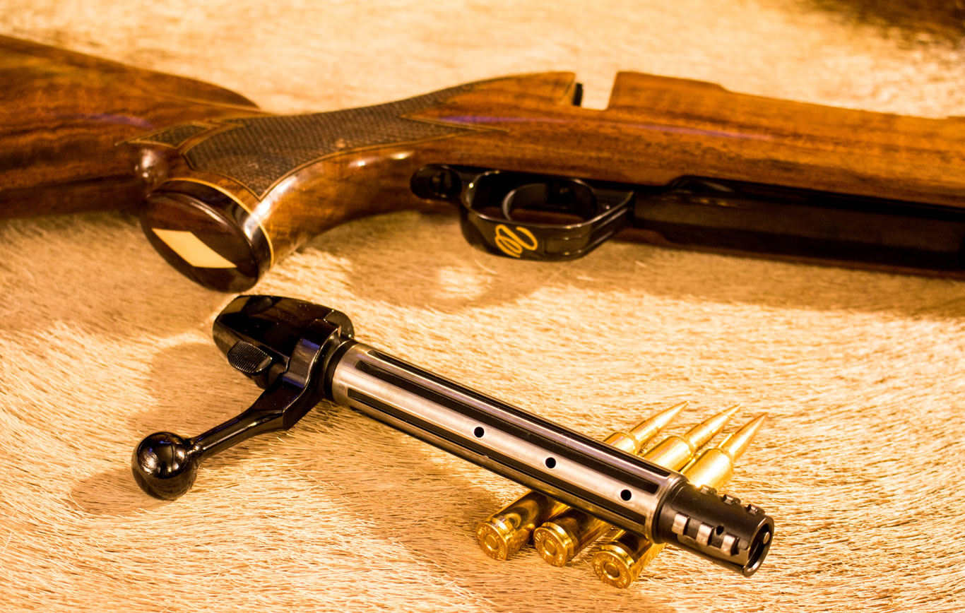 Controlled Round Feed Rifles vs Push Feed Rifles