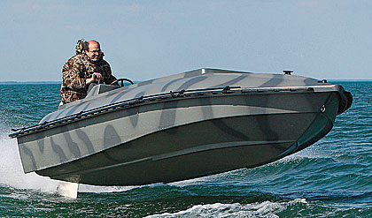 Bankes Boats 25-Foot Titan