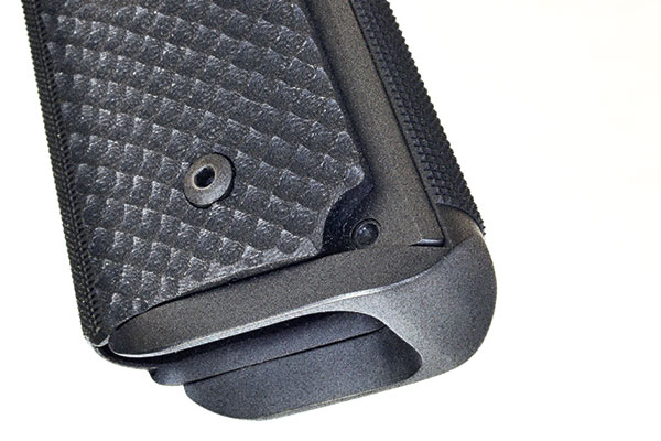 Nighthawk Falcon Commander Review - Handguns