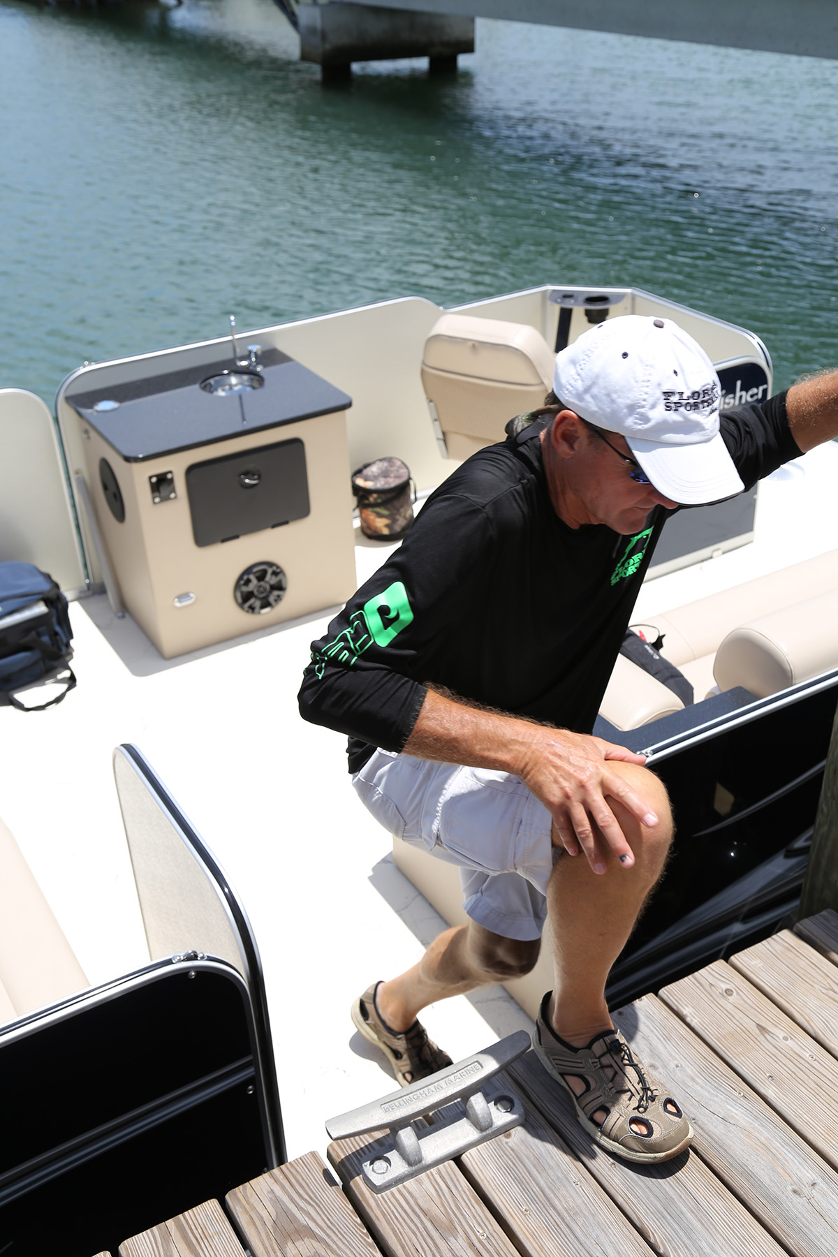 Fiesta Beachcomber 24 Family Fisher - Florida Sportsman