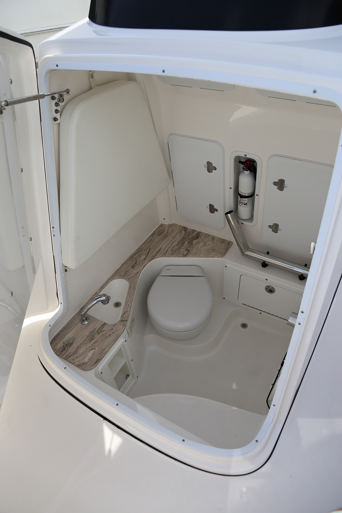 Edgewater 262 CC - Florida Sportsman