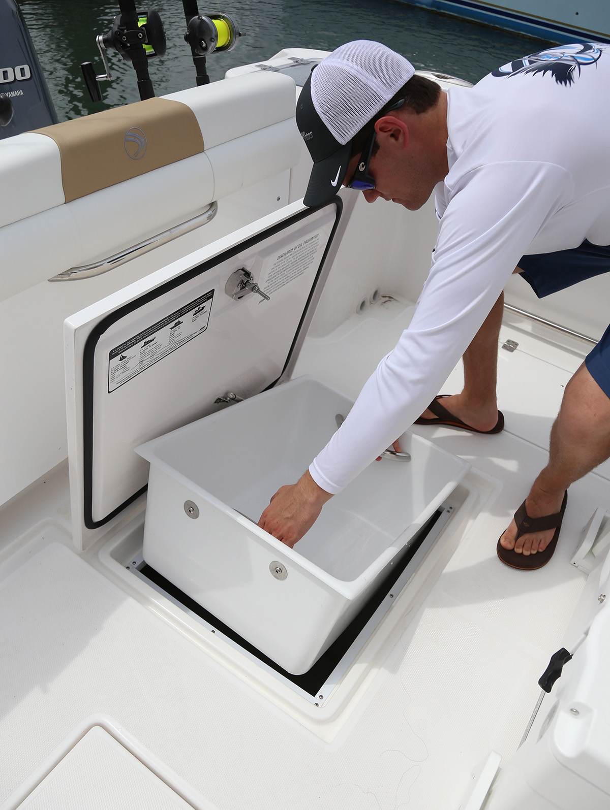 Edgewater 262 CC - Florida Sportsman