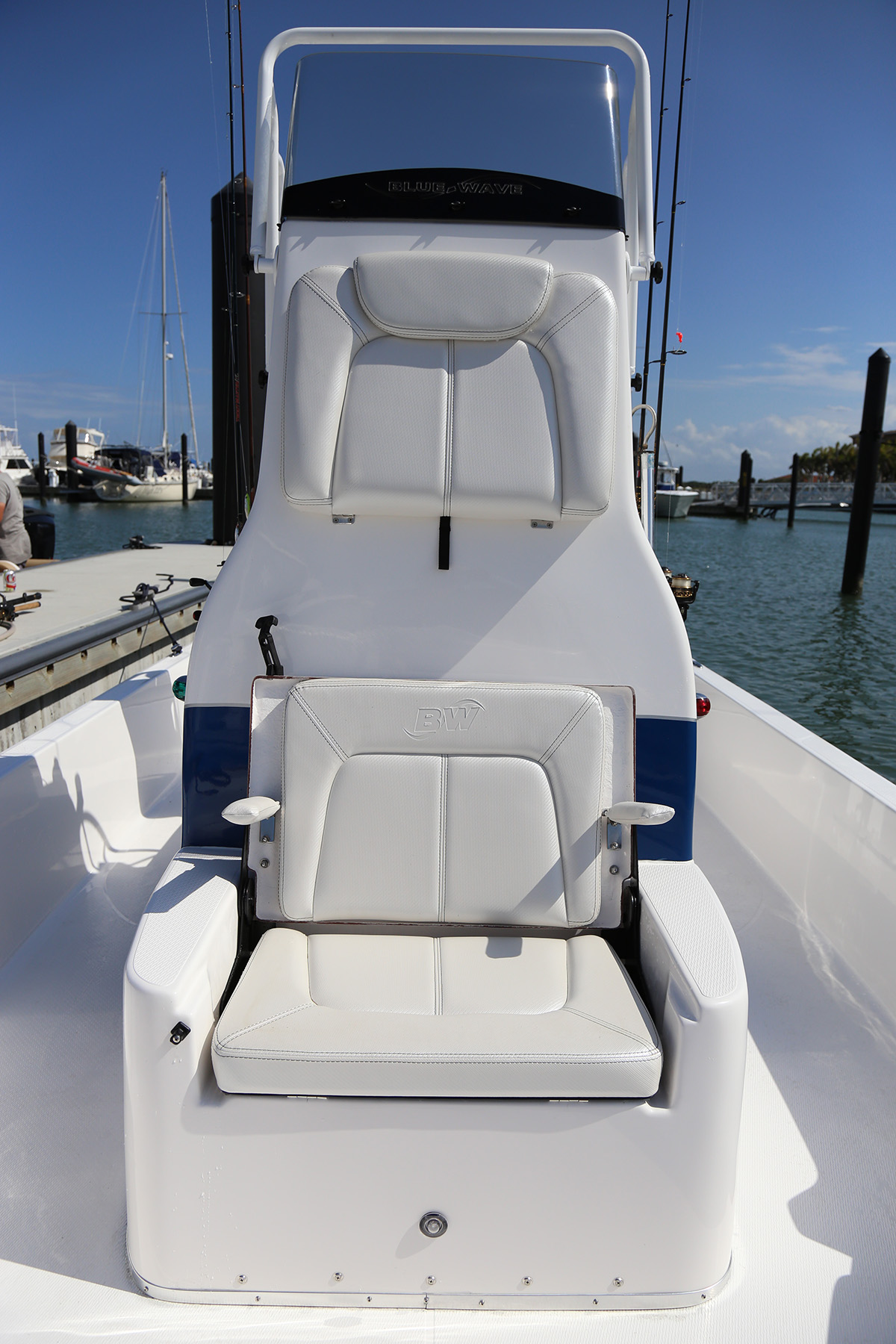 Blue Wave 2200 STL - Florida Sportsman