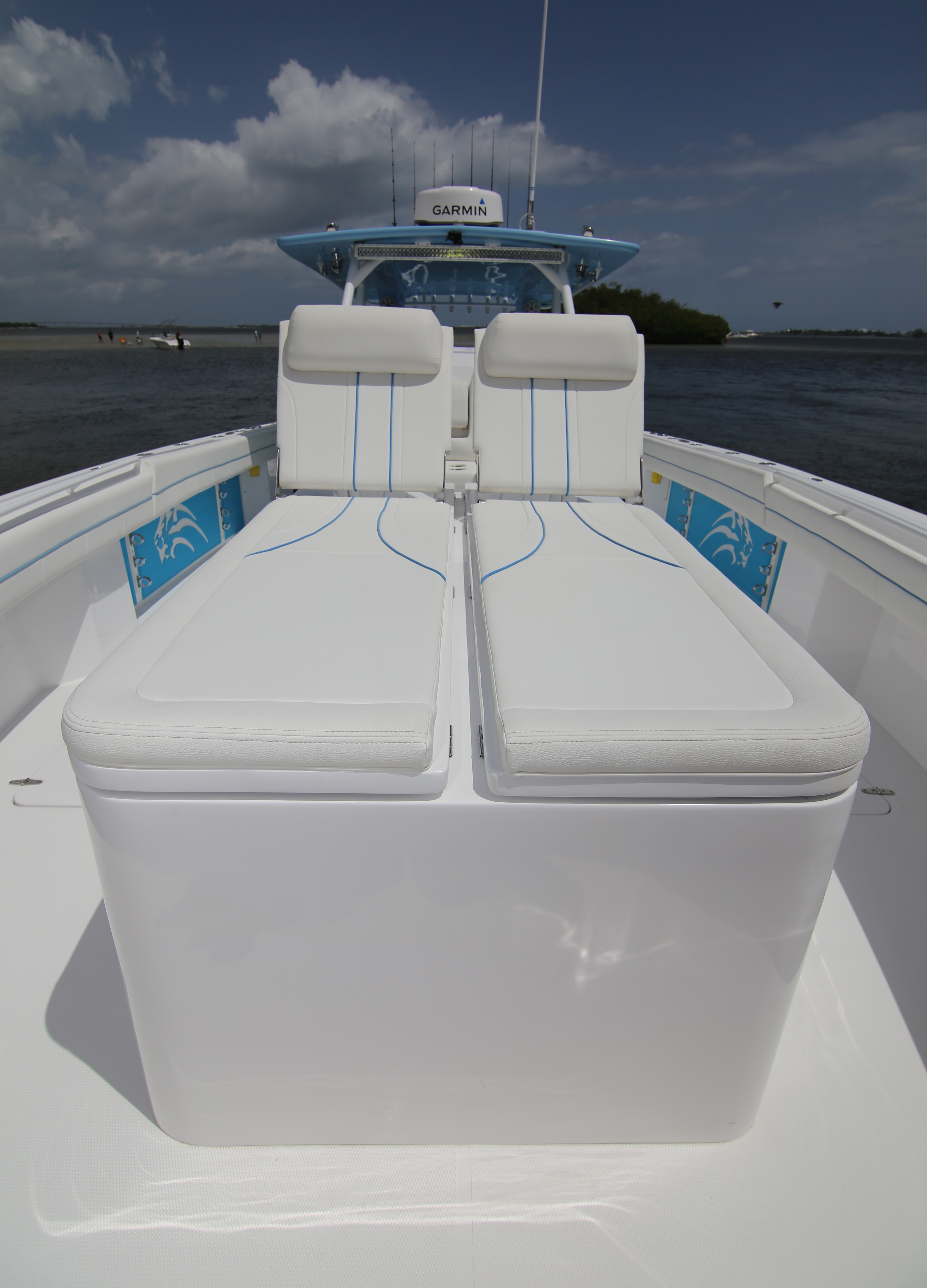 Boat Review - Renaissance Prowler 42 - Florida Sportsman
