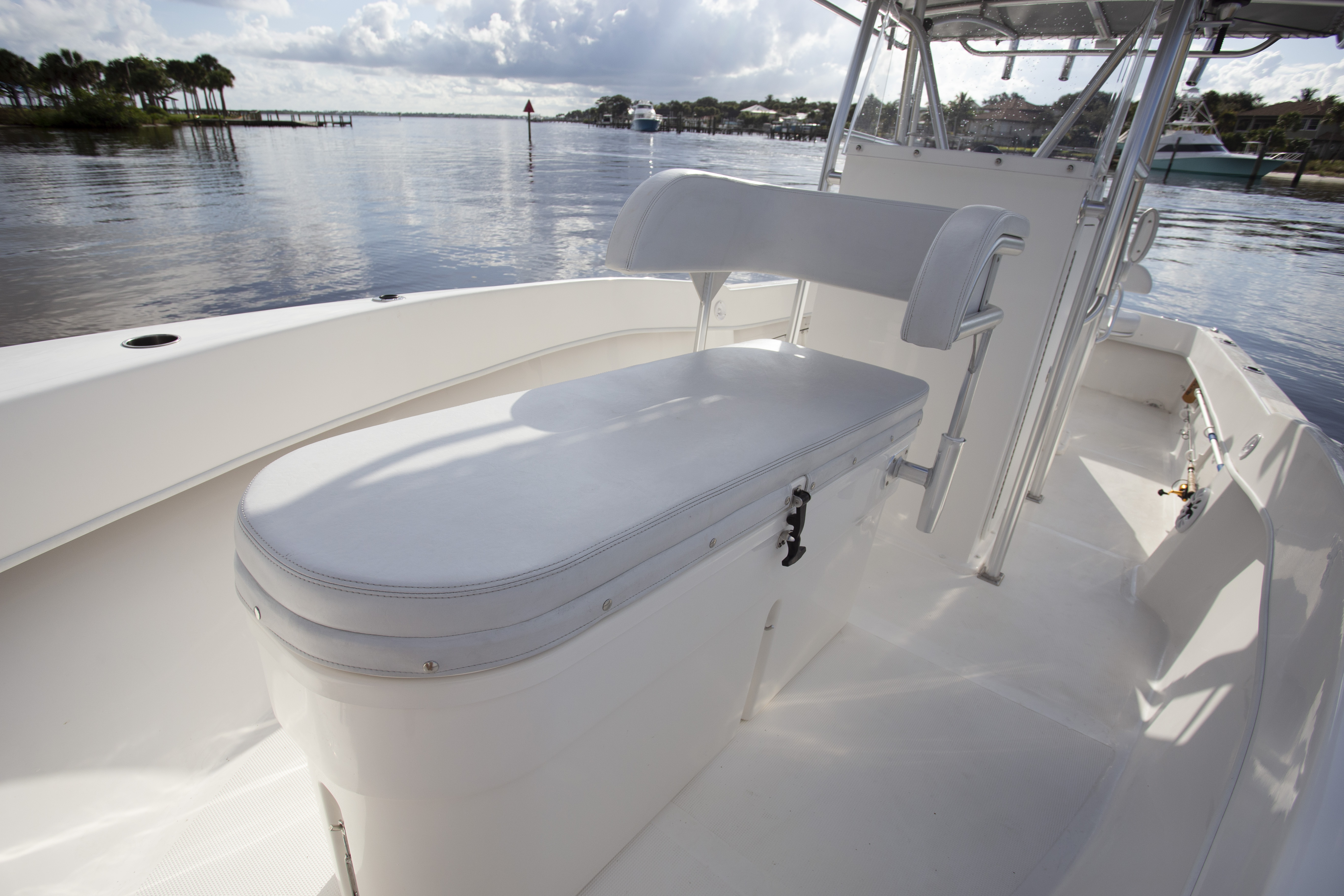 Boat Review - Dusky 252T - Florida Sportsman