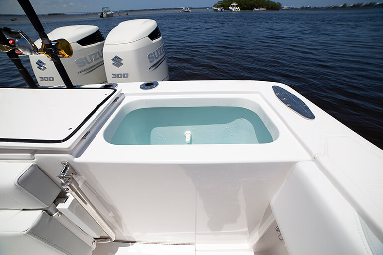 Stamas 31T Aventura Review - Florida Sportsman