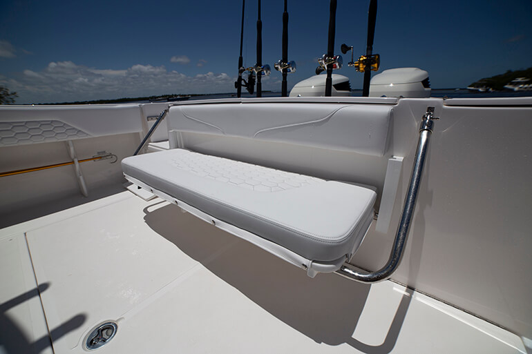 Stamas 31T Aventura Review - Florida Sportsman