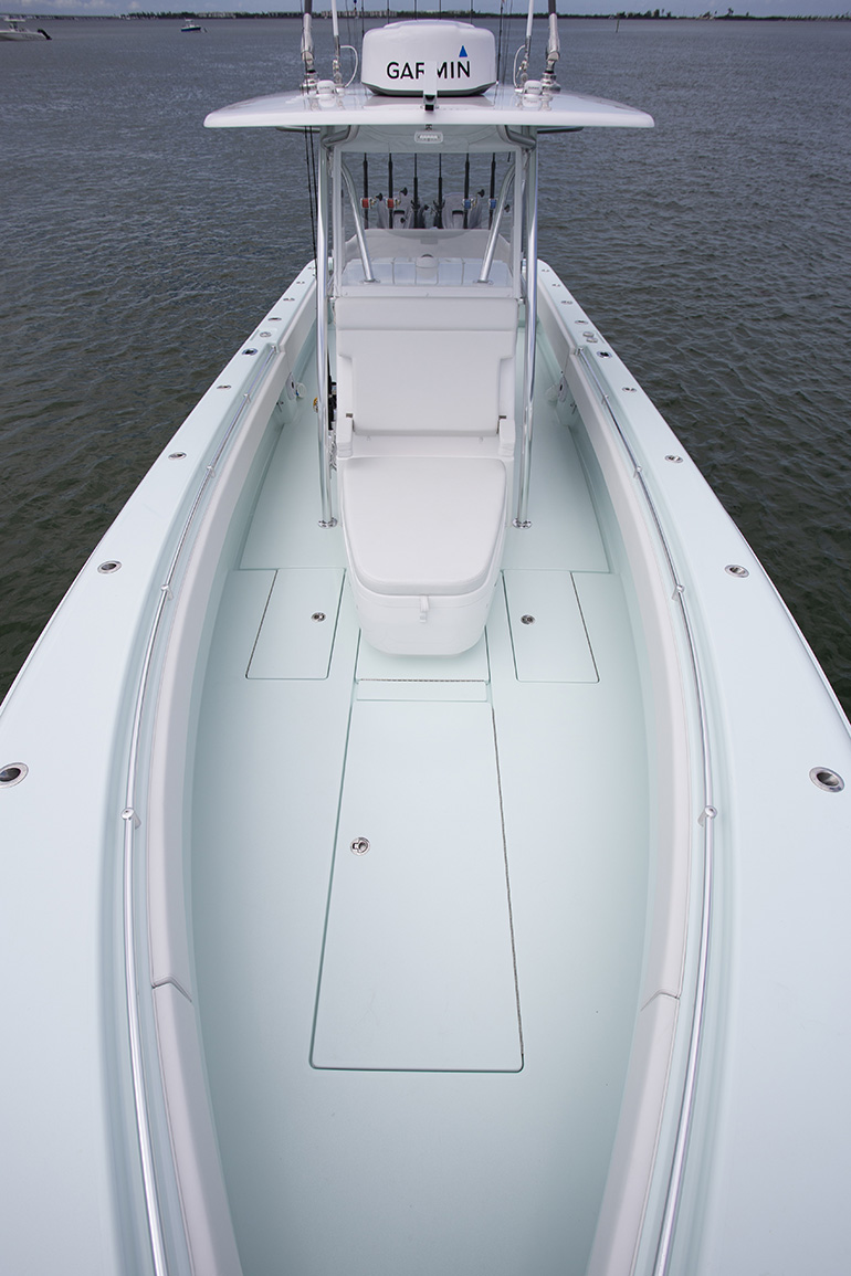 Contender 35ST Boat Review - Florida Sportsman